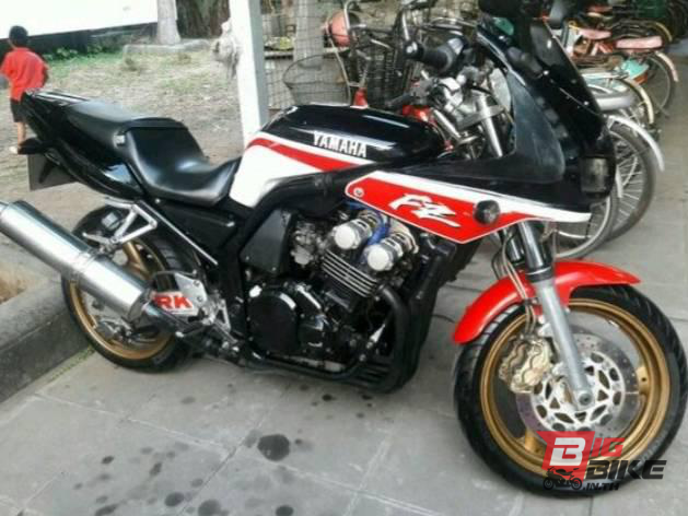 ขาย! FZ400 ปี 1997 ราคา 70,000 - BigBike Thailand