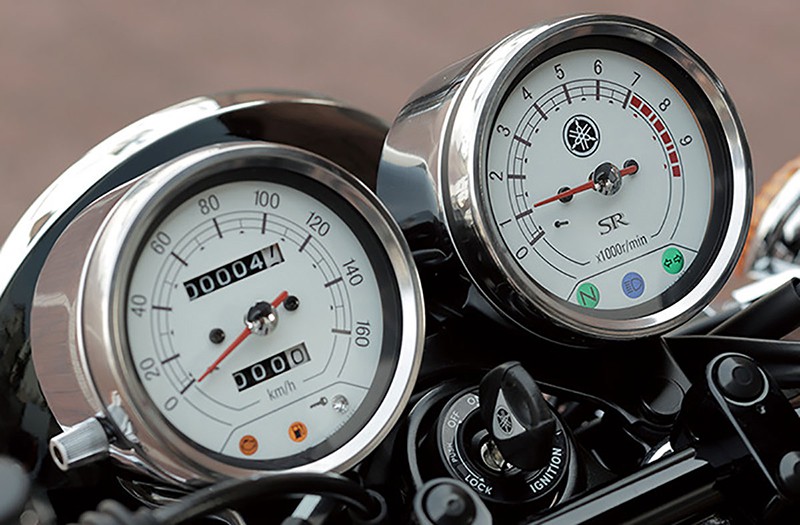 ใหม่ New Yamaha SR400 2020 ราคา ตารางผ่อน-ดาวน์ บิ๊กไบค์สไตล์เรโทรคลาสสิก