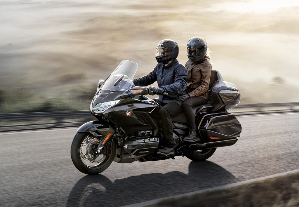 ใหม่ New Honda Goldwing 2022 ข้อมูล ราคา ตารางผ่อน-ดาวน์ รถจักรยานยนต์ ...